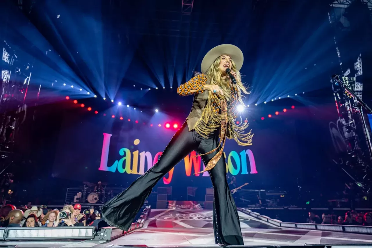 Luke Combs Lainey Wilson And Riley Green Bring Country Music Star