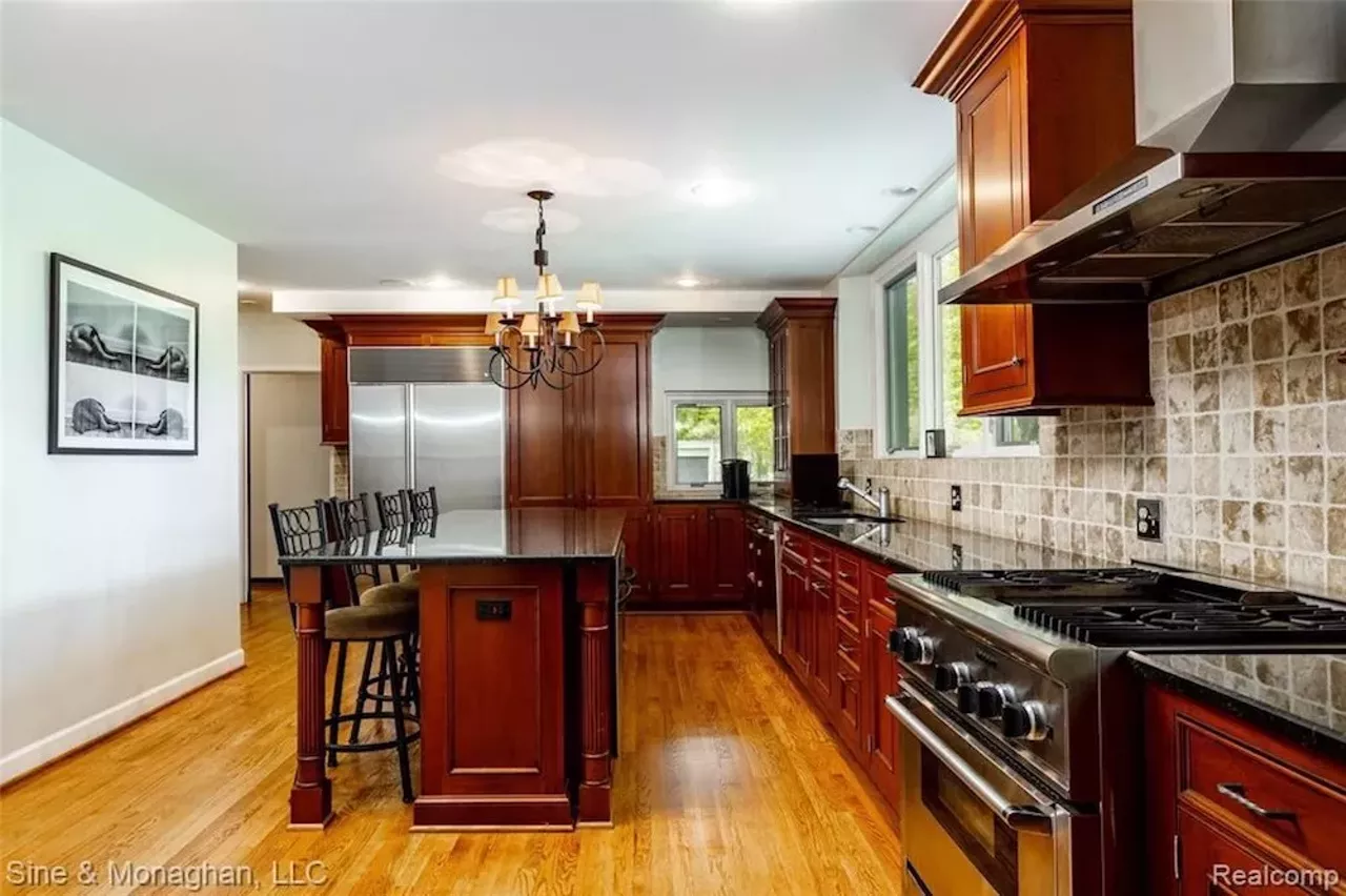 This $1.39 million Grosse Pointe Park home built by architect Wallace ...