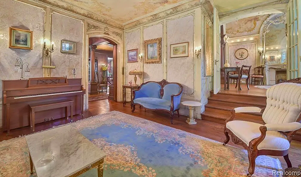 This Detroit ‘castle’ is for sale – let’s take a look