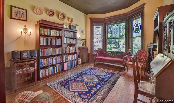 This Detroit ‘castle’ is for sale – let’s take a look