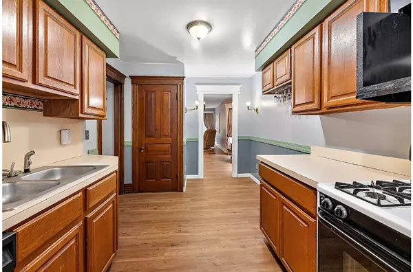 This adorable house in Detroit’s Woodbridge neighborhood is hitting the ...