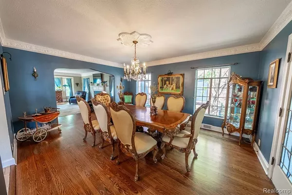 We’re swooning over this modern castle in Detroit | Detroit | Detroit ...