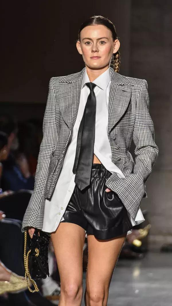 Fash Bash hosts 2023 ‘Art of Fashion’ runway show | Detroit | Detroit ...