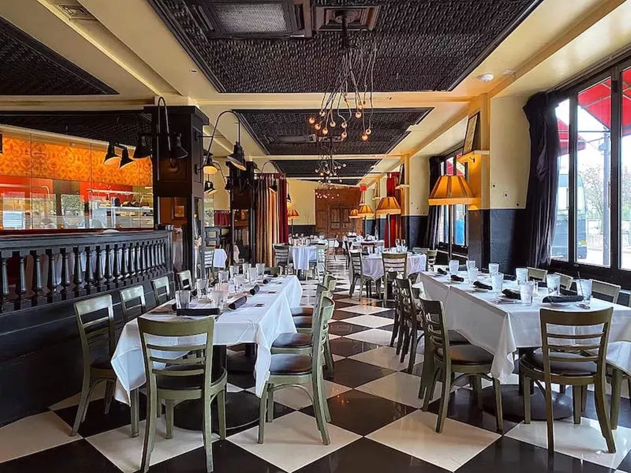 The most romantic date night restaurants in Detroit | Detroit | Detroit Metro Times